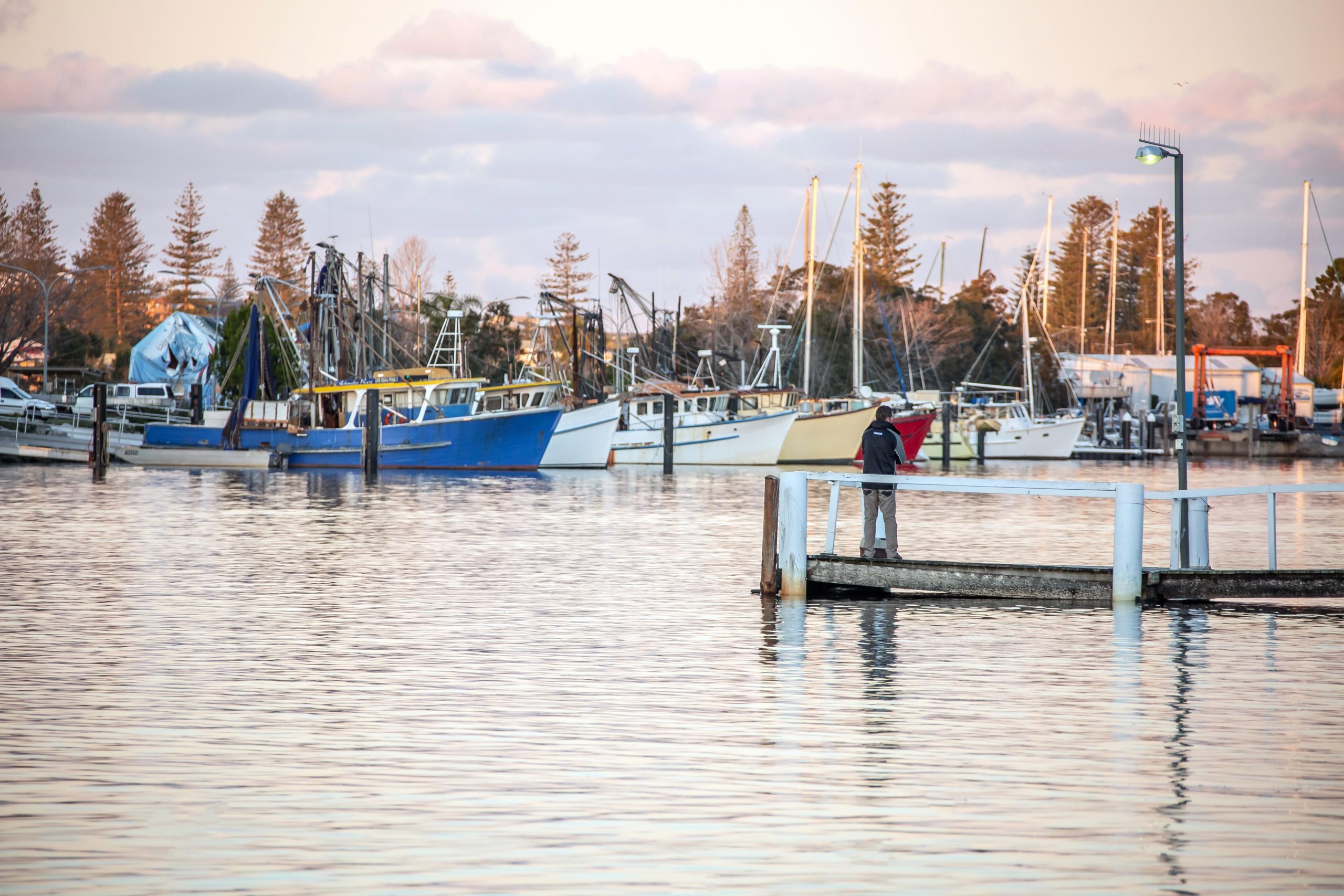 Yamba accommodation via booking.com | Visit North Coast NSW